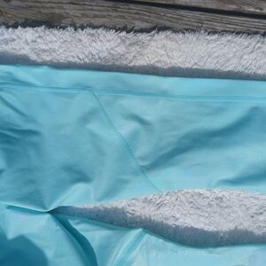 Fabletics | Pants & Jumpsuits | Aqua Blue Leggings Fabletics Size M ...